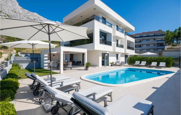Lovely Apartment In Baska Voda - Brela