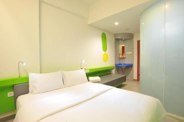 Pop! Hotel Diponegoro - Surabaya