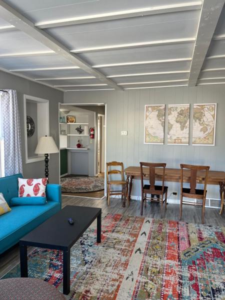 Rustic 2 Bedroom Boho Apartment - Wyoming