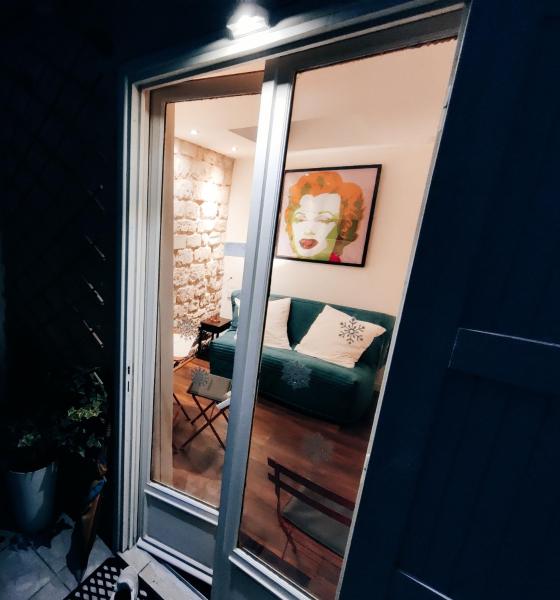 Romantic Tiny House Inside Montmartre - Montrouge