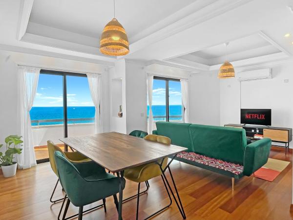 180° Seaview Apt. Right On Famous Beach Promenade - Larnaca