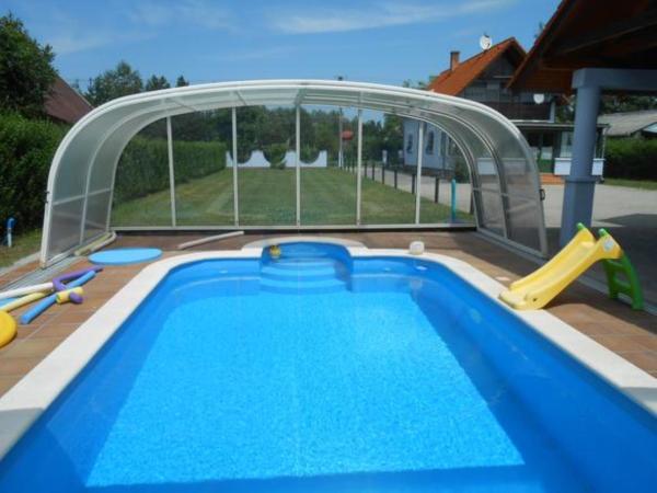 Schönes Ferienhaus Mit Grossen Pool 250 M Vom Balaton - Badacsonytomaj