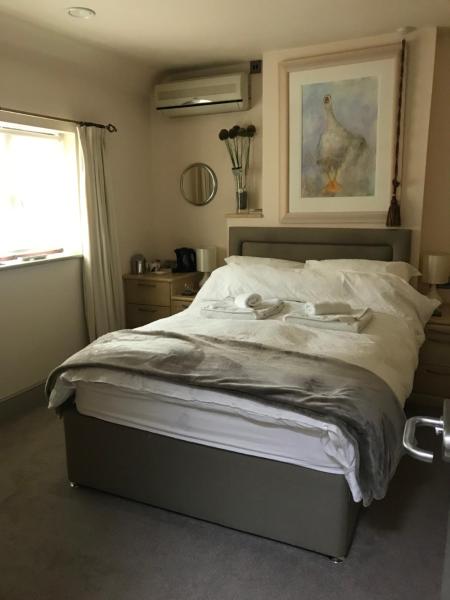Highview Bed And Breakfast - Tetbury
