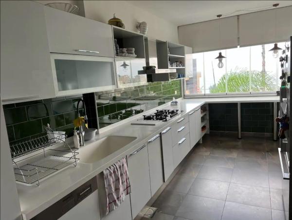 Panoramic Sea View 2 Bedroom Apartment - 레바논