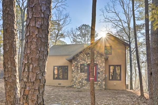 Tudor-style Broken Bow Cottage With Hot Tub And Decks! - Oklahoma