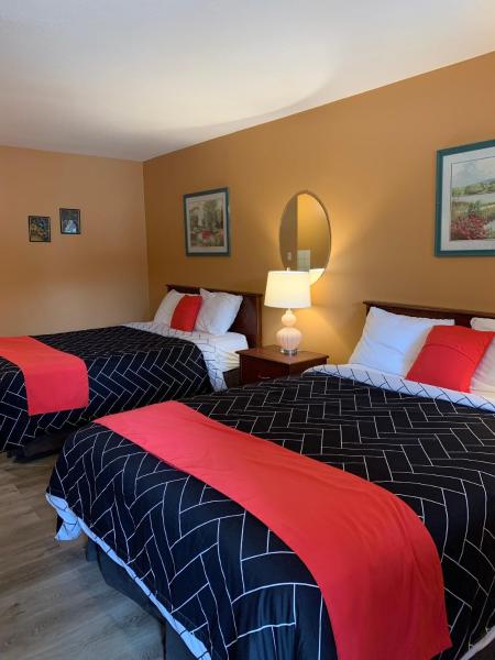 Motel Bavaria - Radium Hot Springs