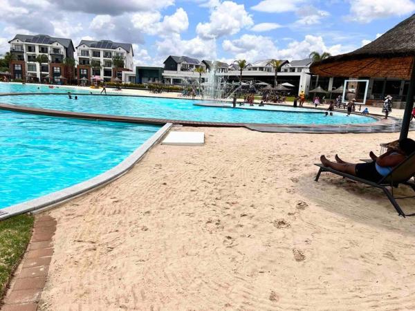 Luxury Penthouse Apartment At The Blyde Pretoria - Tyger Valley