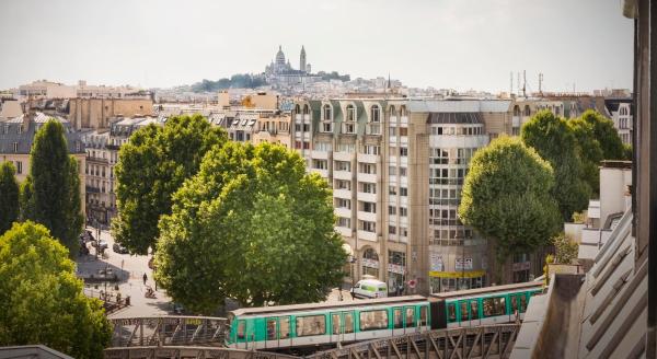Libertel Canal Saint Martin - Le Bourget
