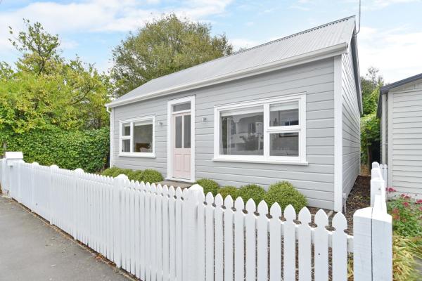 Otley Cottage - Christchurch Holiday Homes - Christchurch