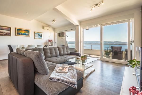 Modern Apartment Omis - Omiš