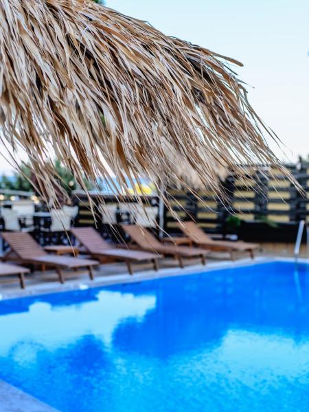 Mati Hotel - Луца
