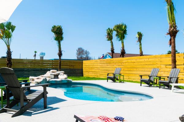 Se1810 Spacious Stilt Home Close To The Beach, Private Heated & Cooled Pool - Port Aransas, TX