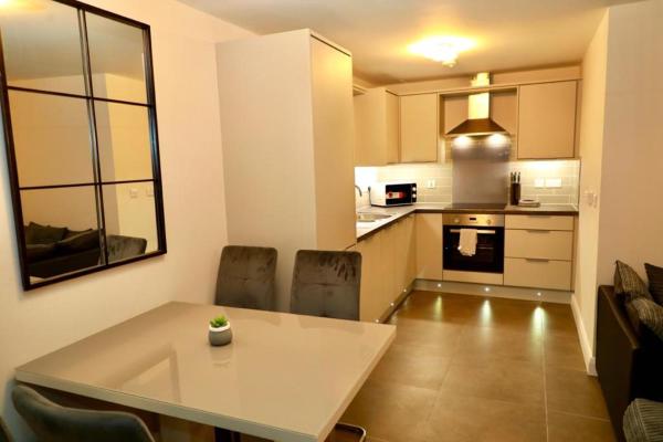 Lovely 2- Bedroom Apartment In Belfast - Belfast