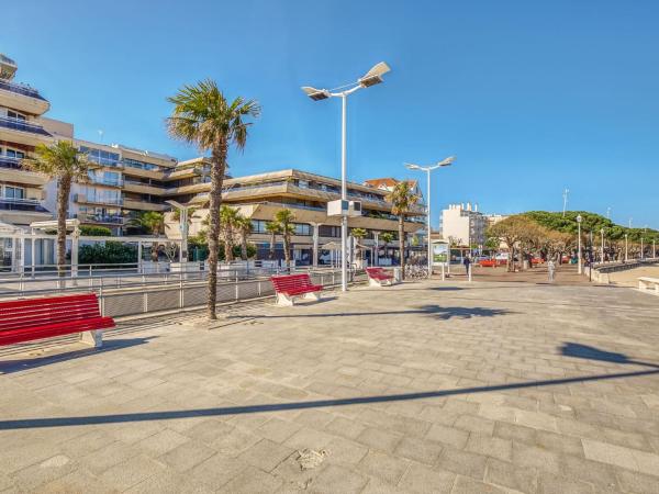 Apartment Les Tamaris By Interhome - Arcachon
