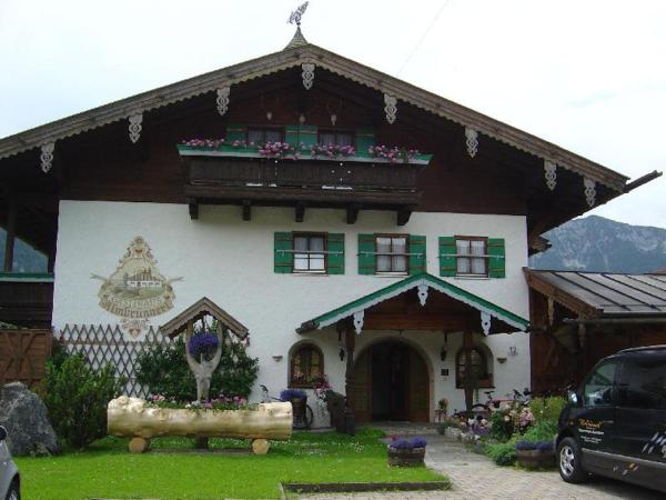 Ferienwohnungen Almbrünnerl - Chiemgau Karte - Inzell