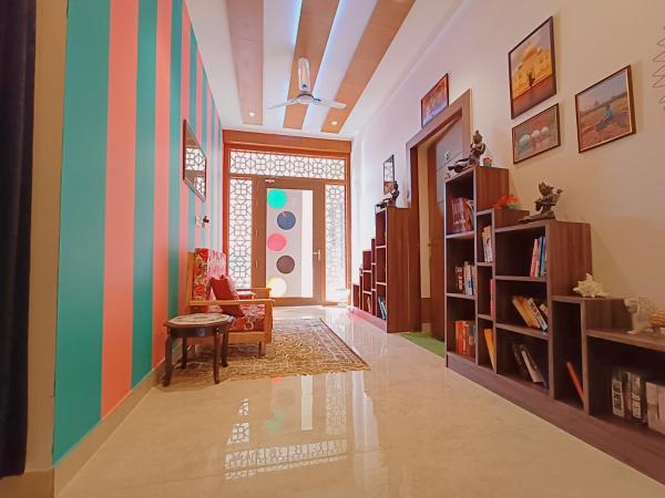 The Hideout Agra - Garden Homestay Near Taj - Agra