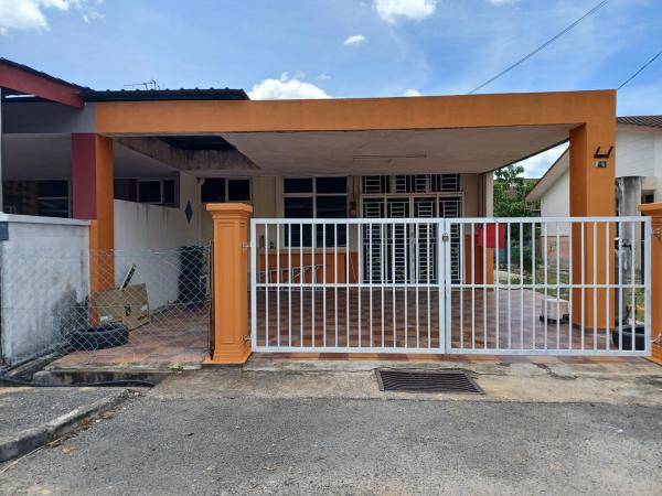 Homestay Dalia, Beseri, Perlis - Kaki Bukit