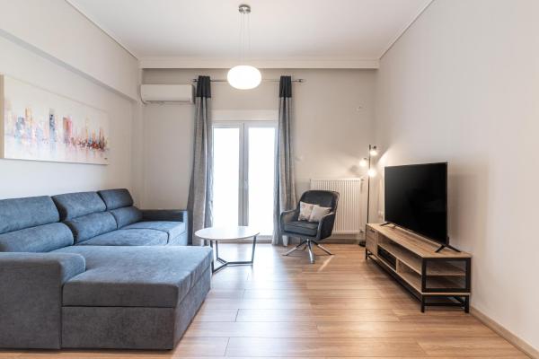 Spacious 2bd Apt Next To Metro - Athens