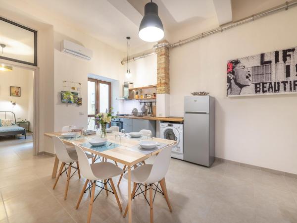 Giardini House - Cagliari