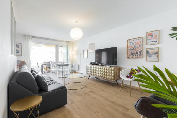 Large 2 Bdr At Nice Port - Beaulieu-sur-Mer