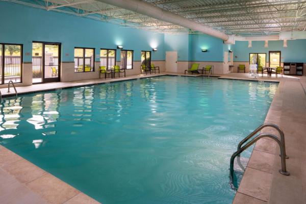 Sonesta Select Nashville Airport Suites - Mount Juliet, TN