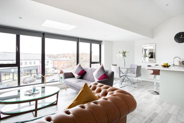 Fabulous Penthouse, Brilliant Location, Sleeps 6! - Belfast