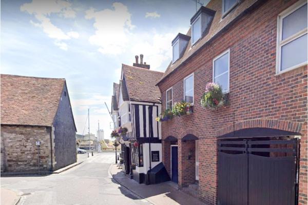Anchorage - Sandbanks