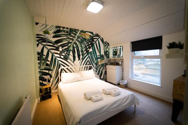 Modern En-suite Room In The Heart Of Newquay. - Crantock