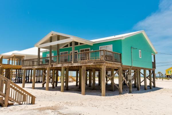 Beach Break - Pet Friendly! Relax With Friends, Family, And Mans Best Friend! Home - Dauphin Island, AL