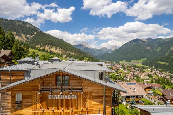 Design & Suite Hotel Ciarnadoi - Pozza di Fassa