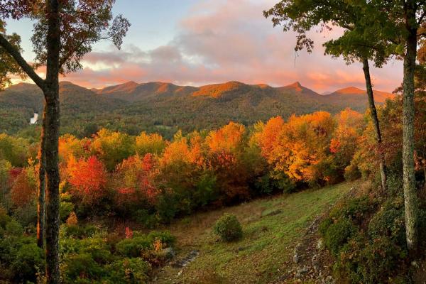 Sapphire 5br Luxe: 5 Private Baths, Mtn Views - Cashiers, NC