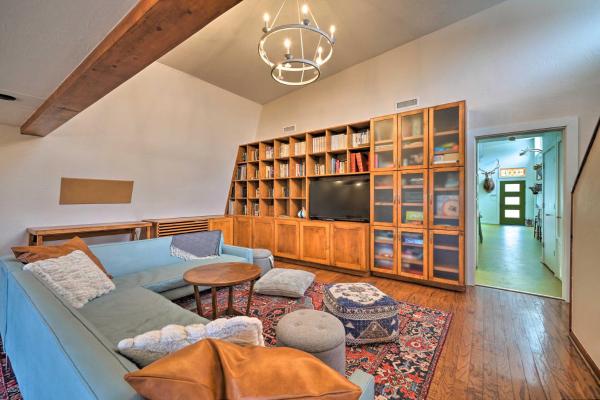 Bohemian Home With Screened Porch, 3 Mi To Lake! - Stillwater, OK