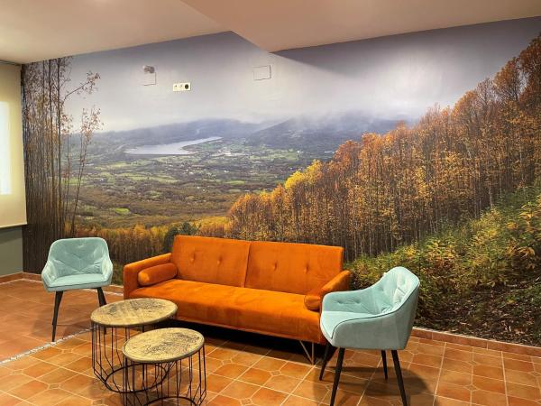Hostal El Griel No Disponemos De Recepción Física - Spain