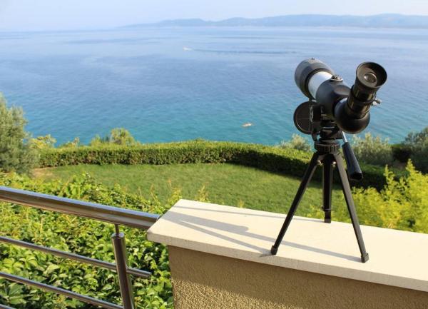 6 Pax Apertment On The Beach With Terrace, Sea View, Garden, Parking Ensured, First Floor - Mimice