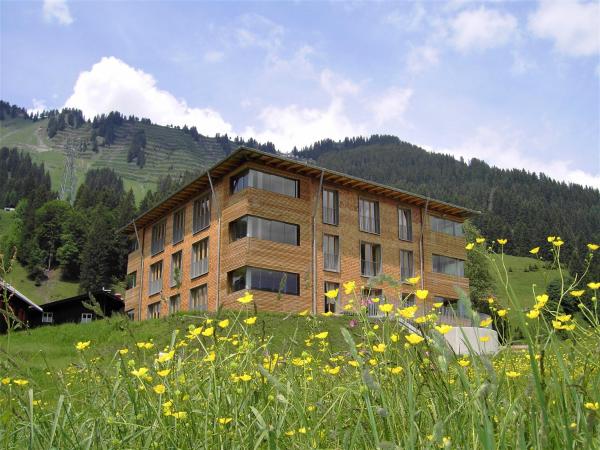 Ferienwohnungen Am Walmendingerhorn - Mittelberg