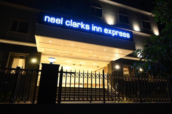 Neel Clarks Inn Express - Agra