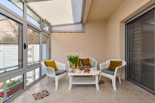 Ana's Place Near The Sea - Kotor