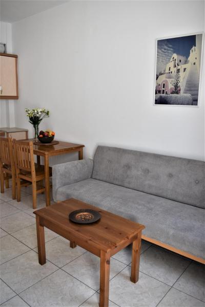 Emorfia Apartment - Spacious Near The Sandy Beach - Cyclades