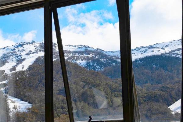 Village 2 Bedroom Apartment - Snowy Mountains