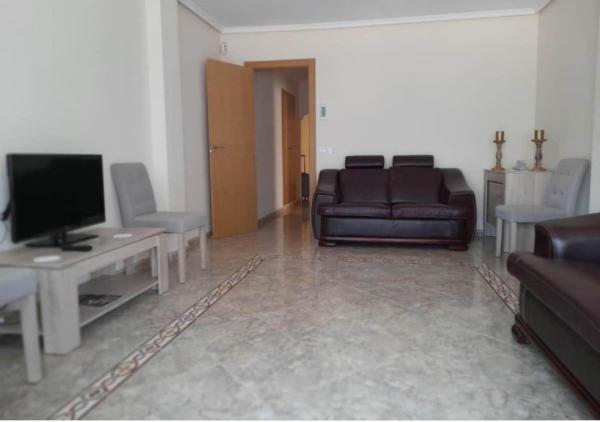 Habitación Tranquila, Agradable Cerca De Valencia En Vivienda Compartida - Torrent