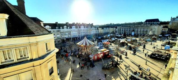 F2 Avec Sauna, Vue D'exception Place De La Mairie - Beauvais