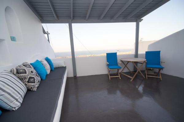 Junior Apartment W Sea View | Eunoia Apartments - Santorini