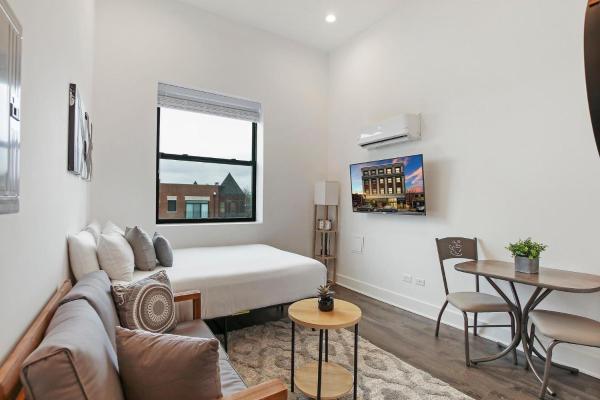 Modish Uptown Studio Apt In Chicago - Wilson 417 All Rep - Andersonville - Chicago