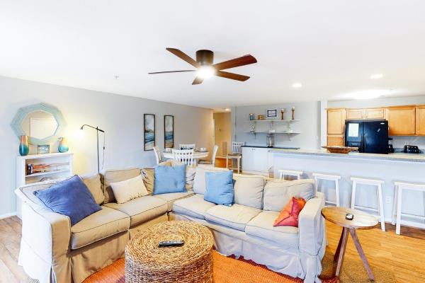 Seaside - Azure Dream B-302 - Virginia Beach, VA