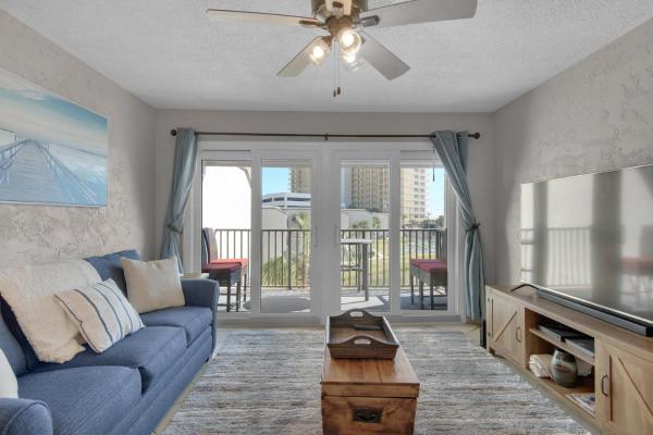 Free Beach Service-gulf Views-pool-walk To Beach-2br Beach Life C3 - Panama City Beach