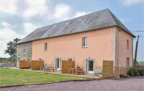 3 Bedroom Gorgeous Home In Sainteny - Manche