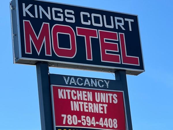 Kings Court Motel - Cold Lake