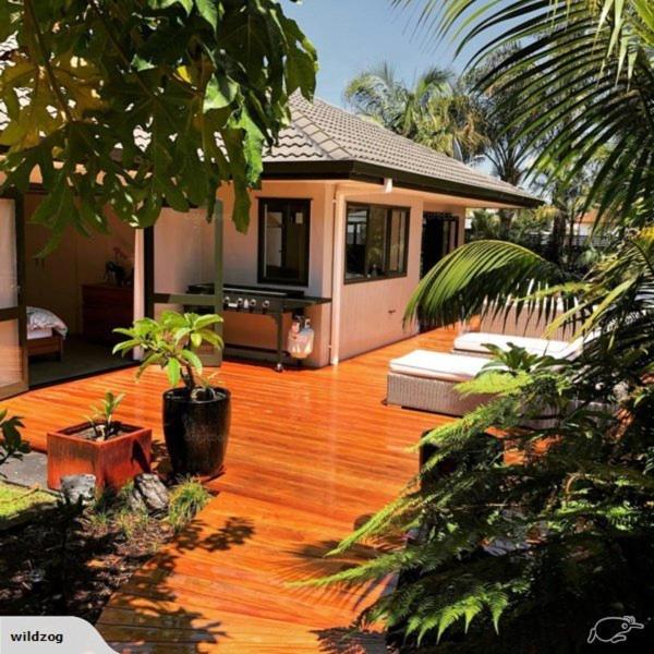 Palm Garden Beach House - Te Puke