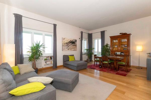 Charming Apartment With Parking! - Turin