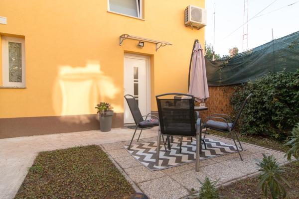 Moet With Garden - Pula